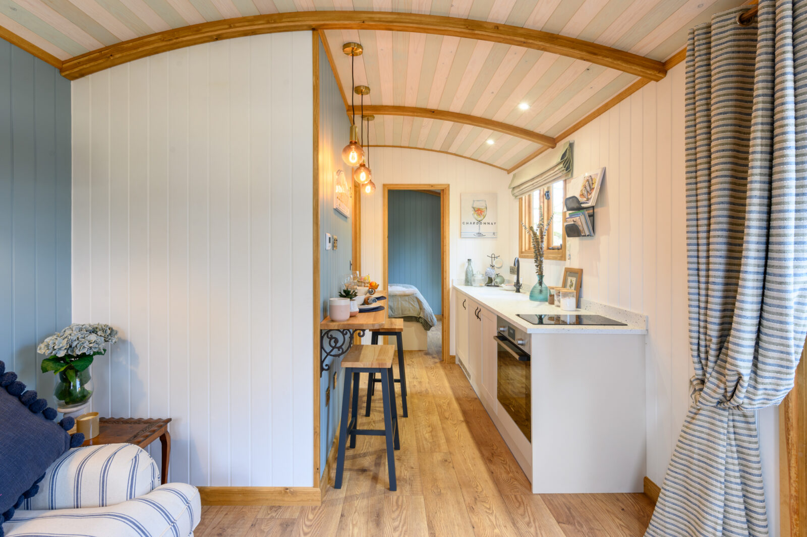 Shepherd's Huts for Sale | Handcrafted in Norfolk | Black Sheep